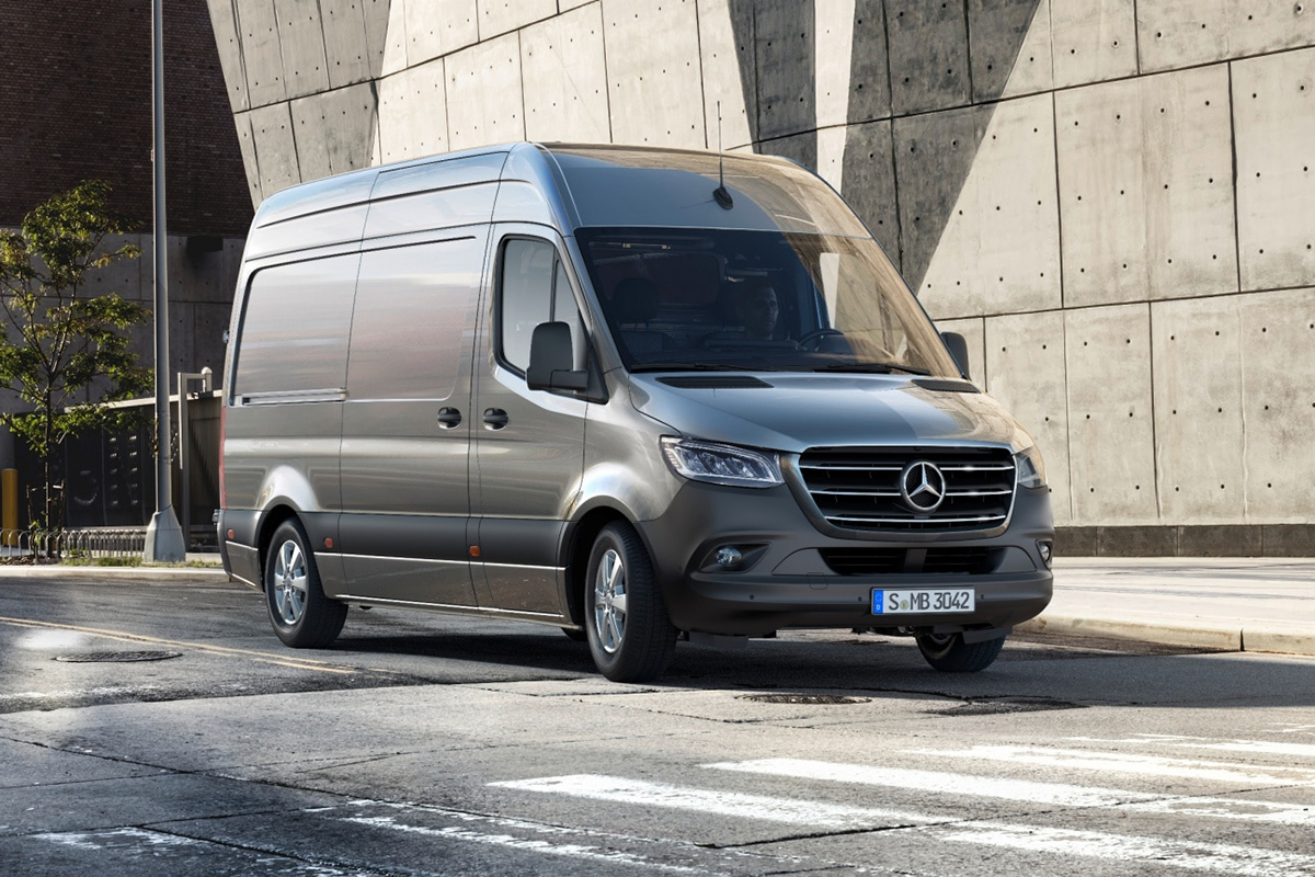 Véhicule utilitaire grand volume : quelle offre